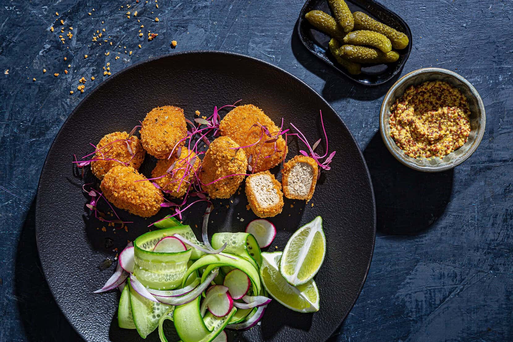 SimpliiGood Claims New Spirulina-Based Chicken Offers Same Nutritional ...