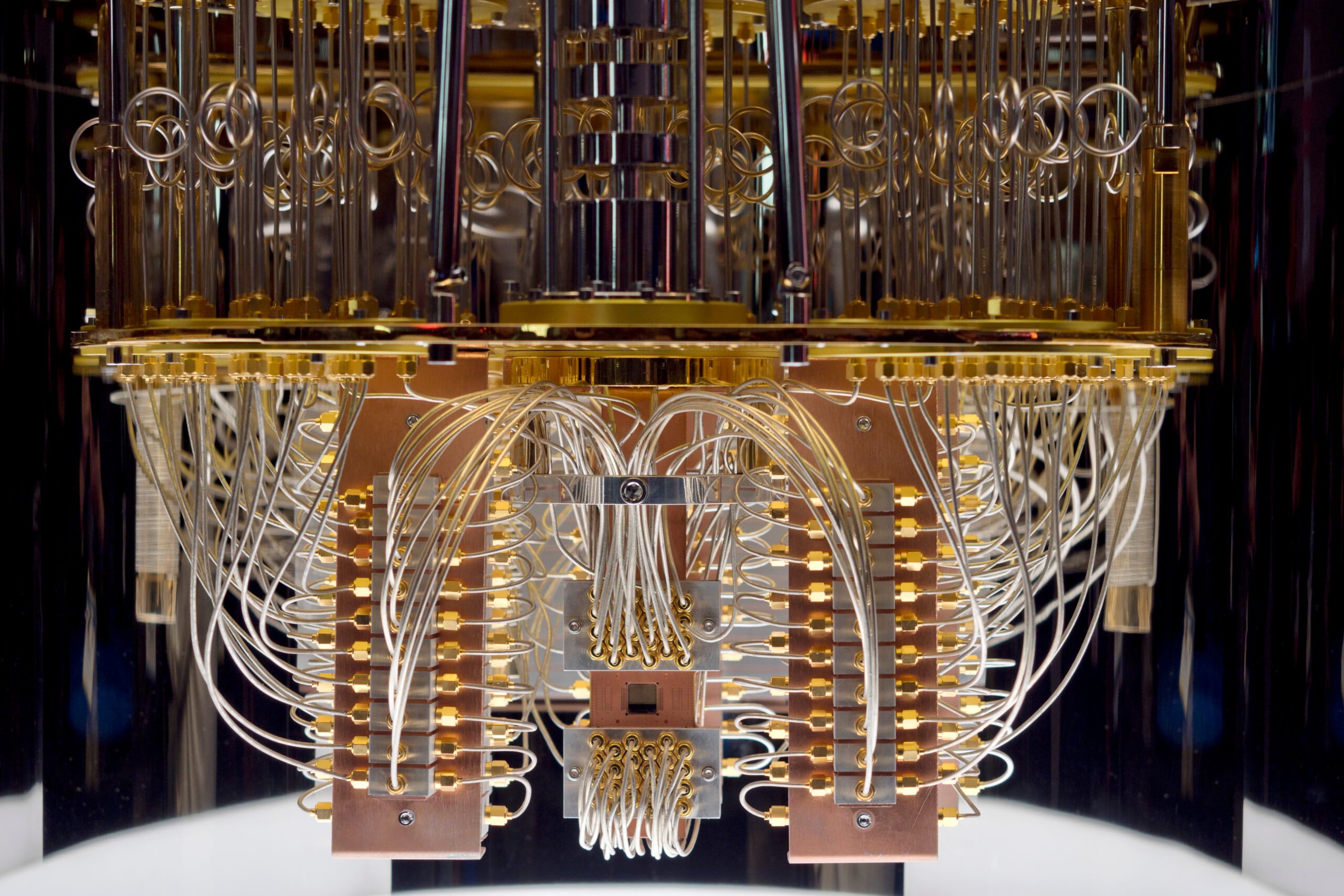 Israel Unveils Domestically Built Quantum Computer